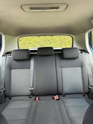 Blue Volkswagen Golf 2009 in Riga, with an engine capacity of 2.00 L and mileage of 268 thousand km for 2900 €, photo 11 on AUTOMOTO.COM.LV