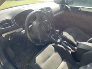 Zils Volkswagen Golf 2009 Viļņa, ar dzinēja tilpumu 1.39 L un nobraukumu 227 tūkst. km par 3400 €, foto 6 vietnē AUTOMOTO.COM.LV