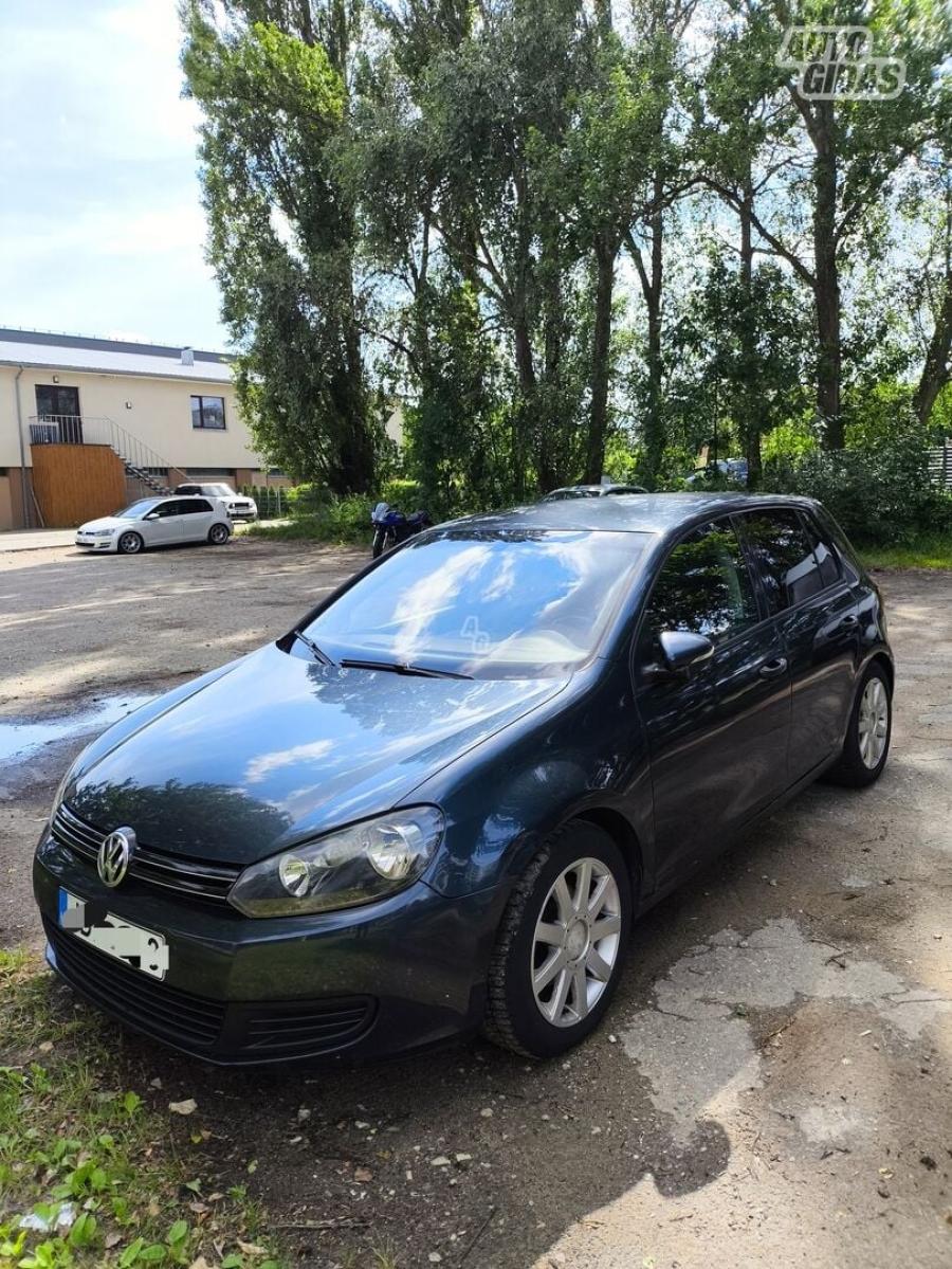 Zils Volkswagen Golf 2009 Kauņa, ar dzinēja tilpumu 2.00 L un nobraukumu 227 tūkst. km par 3200 €, foto 1 vietnē AUTOMOTO.COM.LV