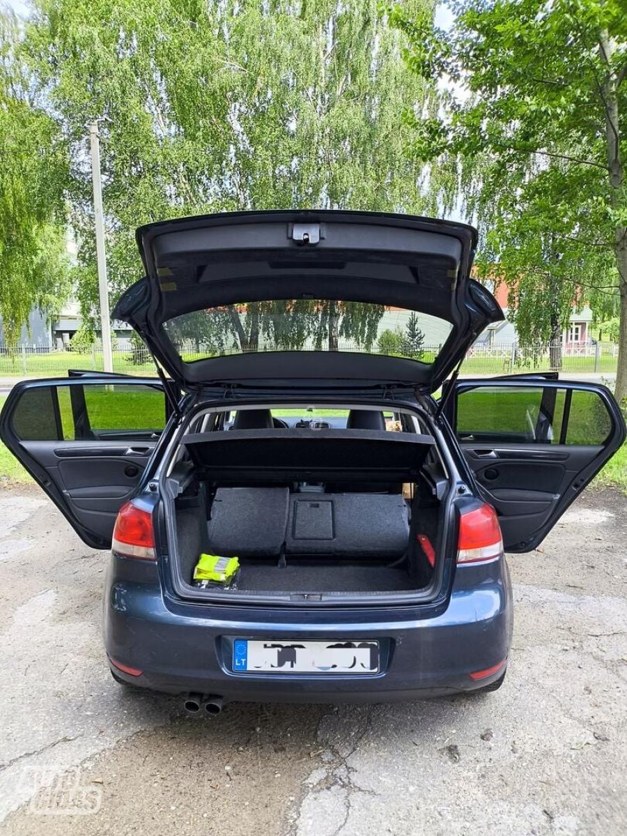 Zils Volkswagen Golf 2009 Kauņa, ar dzinēja tilpumu 2.00 L un nobraukumu 227 tūkst. km par 3200 €, foto 9 vietnē AUTOMOTO.COM.LV