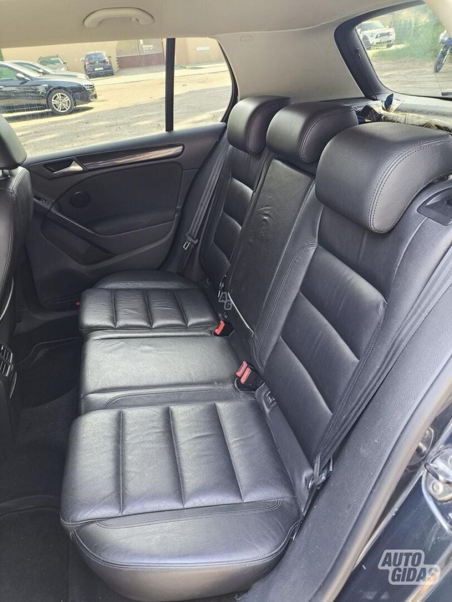 Zils Volkswagen Golf 2009 Kauņa, ar dzinēja tilpumu 2.00 L un nobraukumu 227 tūkst. km par 3200 €, foto 14 vietnē AUTOMOTO.COM.LV