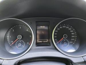 Zils Volkswagen Golf 2009 Kauņa, ar dzinēja tilpumu 2.00 L un nobraukumu 227 tūkst. km par 3200 €, foto 17 vietnē AUTOMOTO.COM.LV