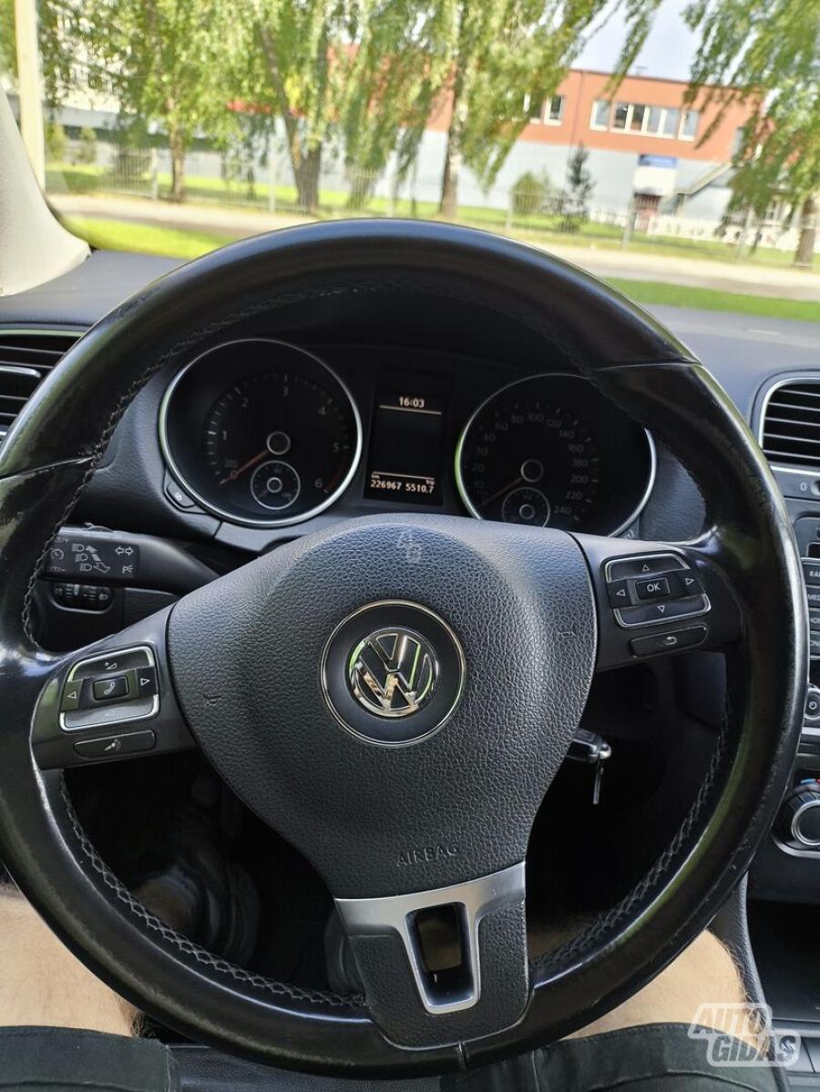 Blue Volkswagen Golf 2009 in Kaunas, with an engine capacity of 2.00 L and mileage of 227 thousand km for 3200 €, photo 16 on AUTOMOTO.COM.LV