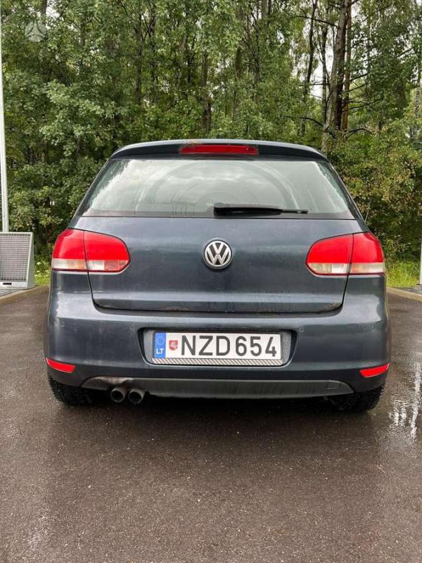 Zils Volkswagen Golf 2009 Kauņa, ar dzinēja tilpumu 1.97 L un nobraukumu 367 tūkst. km par 2500 €, foto 4 vietnē AUTOMOTO.COM.LV