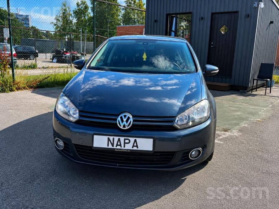 Zils Volkswagen Golf 2009 Rīga, ar dzinēja tilpumu 1.40 L un nobraukumu 300 tūkst. km par 990 €, foto 3 vietnē AUTOMOTO.COM.LV