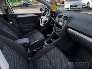Zils Volkswagen Golf 2009 Rīga, ar dzinēja tilpumu 1.40 L un nobraukumu 300 tūkst. km par 990 €, foto 12 vietnē AUTOMOTO.COM.LV