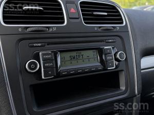 Zils Volkswagen Golf 2009 Rīga, ar dzinēja tilpumu 1.40 L un nobraukumu 300 tūkst. km par 990 €, foto 15 vietnē AUTOMOTO.COM.LV