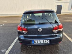 Zils Volkswagen Golf 2009 Viļņa, ar dzinēja tilpumu 2.00 L un nobraukumu 406 tūkst. km par 2800 €, foto 6 vietnē AUTOMOTO.COM.LV