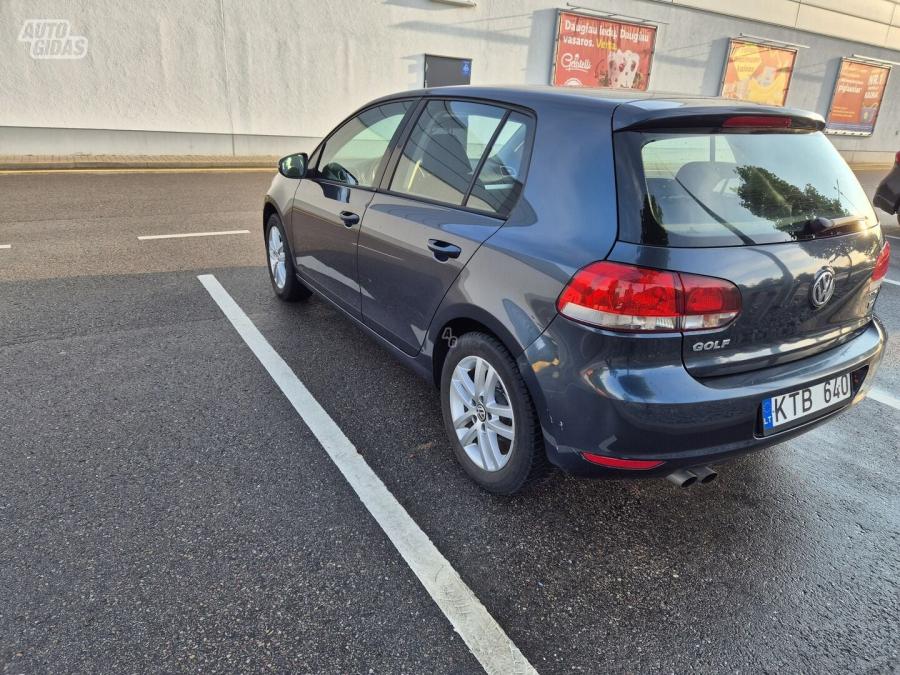 Zils Volkswagen Golf 2009 Viļņa, ar dzinēja tilpumu 2.00 L un nobraukumu 406 tūkst. km par 2800 €, foto 7 vietnē AUTOMOTO.COM.LV