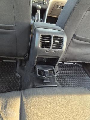 Zils Volkswagen Golf 2009 Viļņa, ar dzinēja tilpumu 2.00 L un nobraukumu 406 tūkst. km par 2800 €, foto 14 vietnē AUTOMOTO.COM.LV