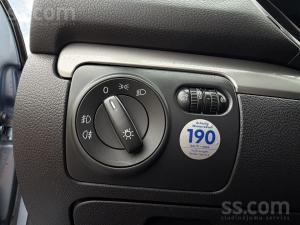 Zils Volkswagen Golf 2009 Rīga, ar dzinēja tilpumu 1.40 L un nobraukumu 159 tūkst. km par 5790 €, foto 15 vietnē AUTOMOTO.COM.LV