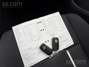 Zils Volkswagen Golf 2009 Rīga, ar dzinēja tilpumu 1.40 L un nobraukumu 159 tūkst. km par 5790 €, foto 18 vietnē AUTOMOTO.COM.LV