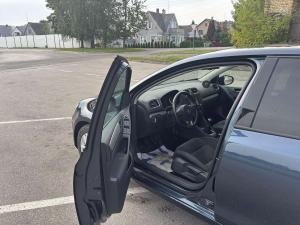 Blue Volkswagen Golf 2009 in Panevezys, with an engine capacity of 1.97 L and mileage of 234 thousand km for 4000 €, photo 7 on AUTOMOTO.COM.LV
