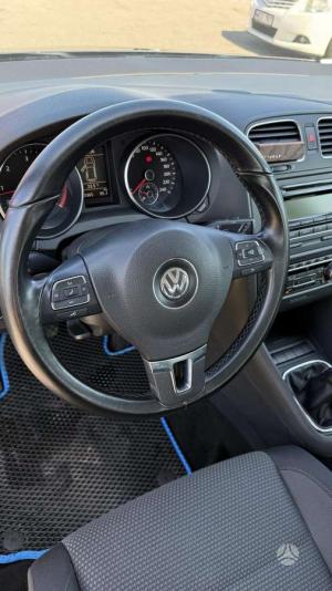 Blue Volkswagen Golf 2009 in Klaipeda, with an engine capacity of 1.97 L and mileage of 303 thousand km for 4100 €, photo 5 on AUTOMOTO.COM.LV