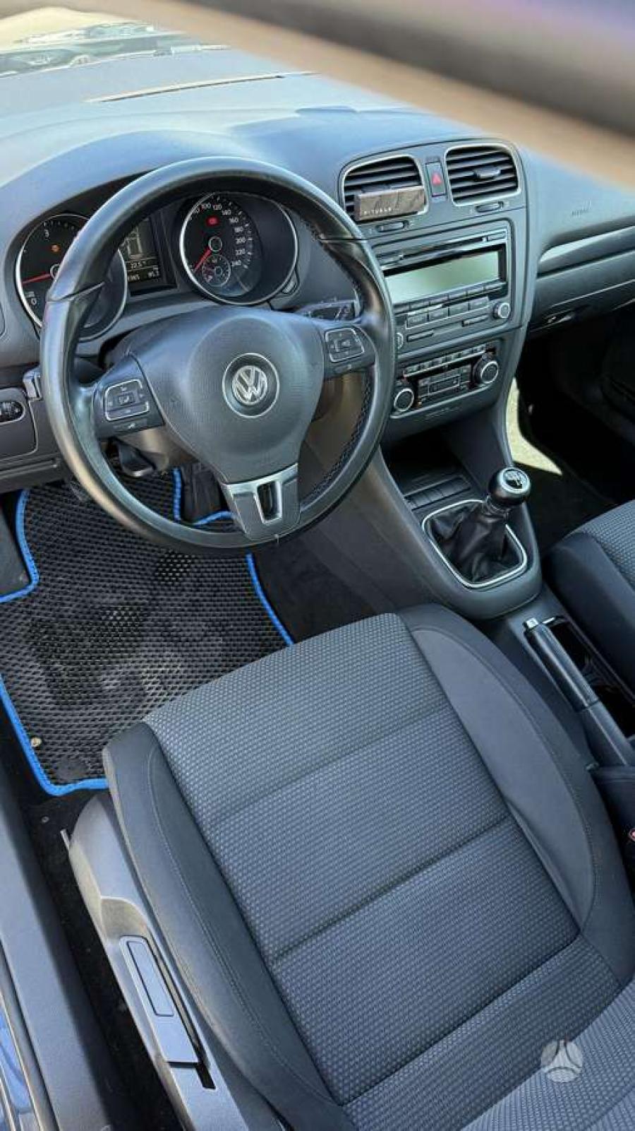 Blue Volkswagen Golf 2009 in Klaipeda, with an engine capacity of 1.97 L and mileage of 303 thousand km for 4100 €, photo 26 on AUTOMOTO.COM.LV