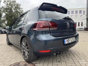 Zils Volkswagen Golf 2009 Kauņa, ar dzinēja tilpumu 2.00 L un nobraukumu 360 tūkst. km par 4000 €, foto 5 vietnē AUTOMOTO.COM.LV