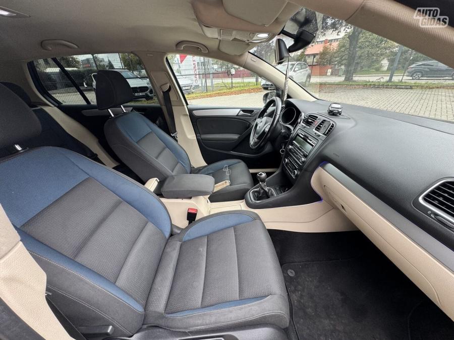 Zils Volkswagen Golf 2009 Kauņa, ar dzinēja tilpumu 2.00 L un nobraukumu 360 tūkst. km par 4000 €, foto 11 vietnē AUTOMOTO.COM.LV