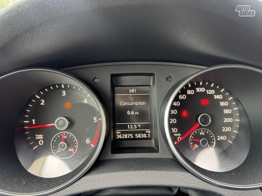 Zils Volkswagen Golf 2009 Kauņa, ar dzinēja tilpumu 2.00 L un nobraukumu 360 tūkst. km par 4000 €, foto 14 vietnē AUTOMOTO.COM.LV