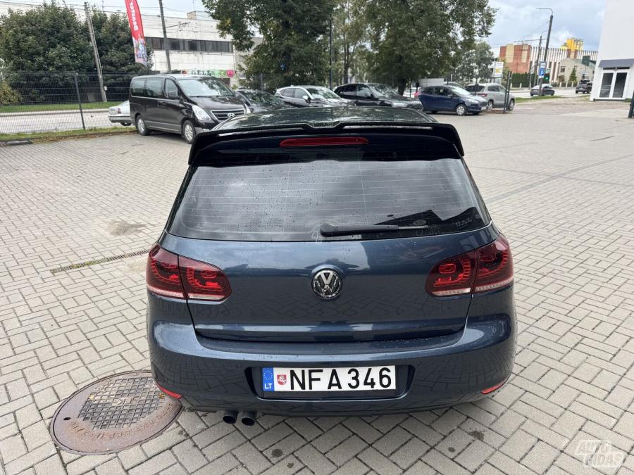 Zils Volkswagen Golf 2009 Kauņa, ar dzinēja tilpumu 2.00 L un nobraukumu 360 tūkst. km par 4000 €, foto 16 vietnē AUTOMOTO.COM.LV