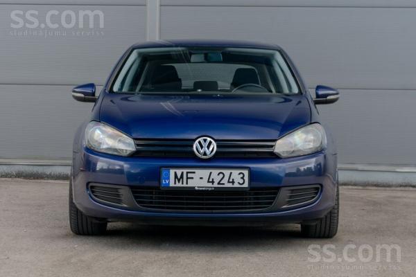 Blue Volkswagen Golf 2010 in Riga, with an engine capacity of 1.60 L and mileage of 0 thousand km for 4252 €, photo 2 on AUTOMOTO.COM.LV