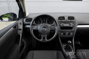 Blue Volkswagen Golf 2010 in Riga, with an engine capacity of 1.60 L and mileage of 0 thousand km for 4252 €, photo 15 on AUTOMOTO.COM.LV