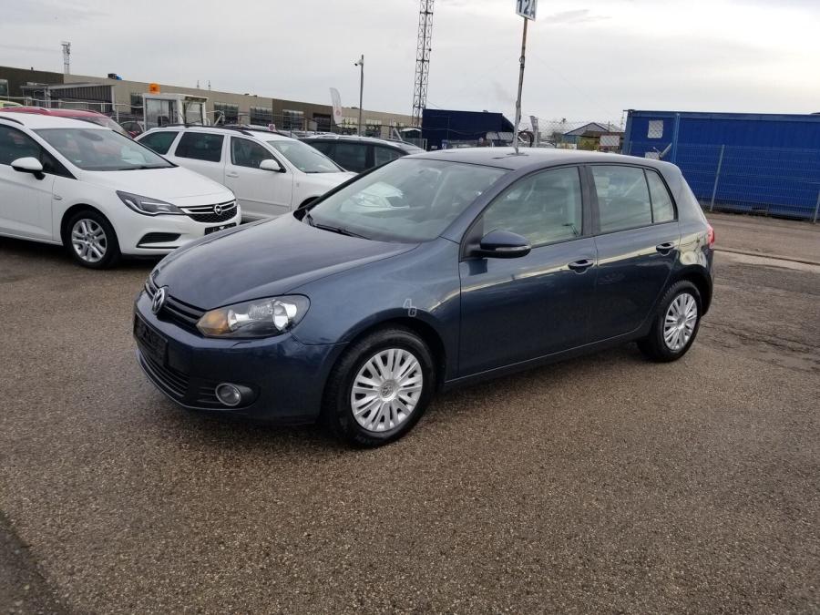 Zils Volkswagen Golf 2010 Kauņa, ar dzinēja tilpumu 1.40 L un nobraukumu 174 tūkst. km par 3250 €, foto 2 vietnē AUTOMOTO.COM.LV