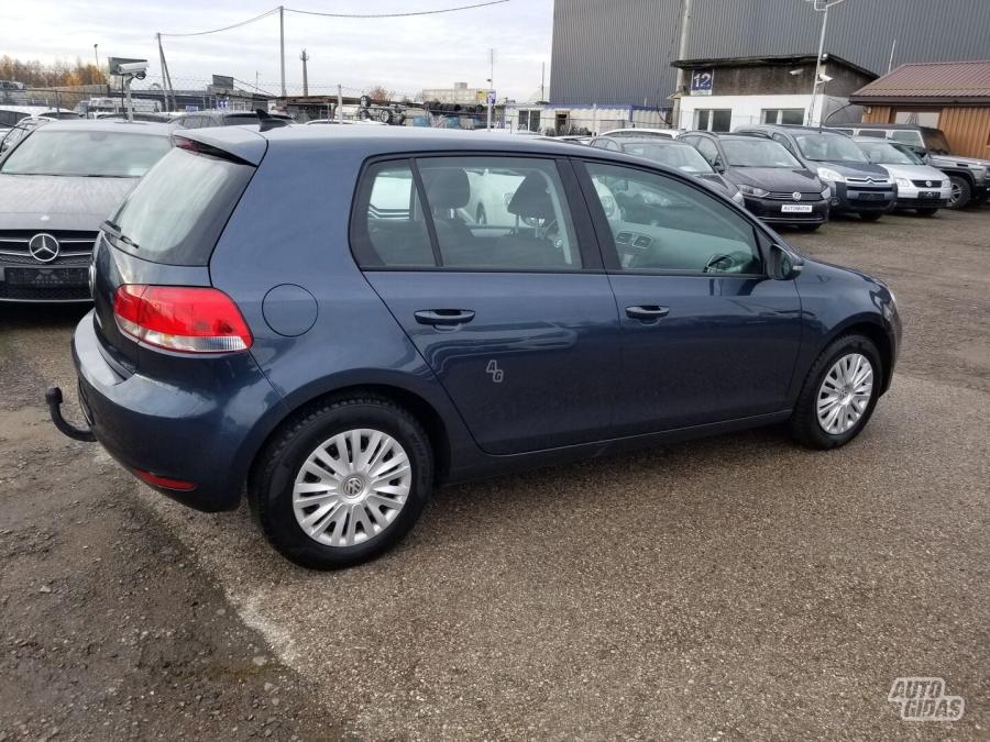 Zils Volkswagen Golf 2010 Kauņa, ar dzinēja tilpumu 1.40 L un nobraukumu 174 tūkst. km par 3250 €, foto 4 vietnē AUTOMOTO.COM.LV