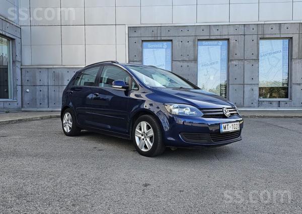 Blue Volkswagen Golf 2010 in Riga, with an engine capacity of 2.00 L and mileage of 185 thousand km for 5900 €, photo 1 on AUTOMOTO.COM.LV