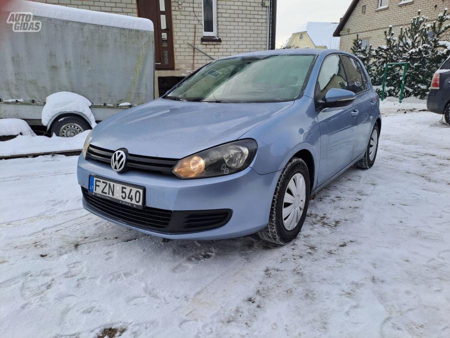 Blue Volkswagen Golf 2010 in Telschi, with an engine capacity of 1.40 L and mileage of 290 thousand km for 1900 €, photo 3 on AUTOMOTO.COM.LV