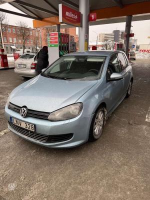 Blue Volkswagen Golf 2010 in Kaunas, with an engine capacity of 1.60 L and mileage of 337 thousand km for 2700 €, photo  on AUTOMOTO.COM.LV