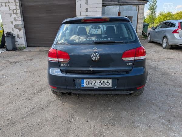 Blue Volkswagen Golf 2010 in Radviliskis, with an engine capacity of 1.20 L and mileage of 225 thousand km for 1500 €, photo 7 on AUTOMOTO.COM.LV