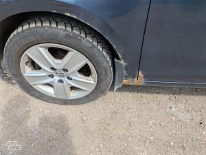 Zils Volkswagen Golf 2010 Radviliškis, ar dzinēja tilpumu 1.20 L un nobraukumu 225 tūkst. km par 1500 €, foto 13 vietnē AUTOMOTO.COM.LV