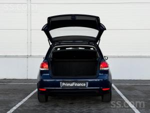 Blue Volkswagen Golf 2010 in Riga, with an engine capacity of 1.60 L and mileage of 0 thousand km for 5490 €, photo 8 on AUTOMOTO.COM.LV