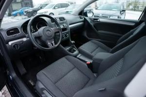 Blue Volkswagen Golf 2010 in Liepaja, with an engine capacity of 1.60 L and mileage of 172 thousand km for 5950 €, photo 9 on AUTOMOTO.COM.LV