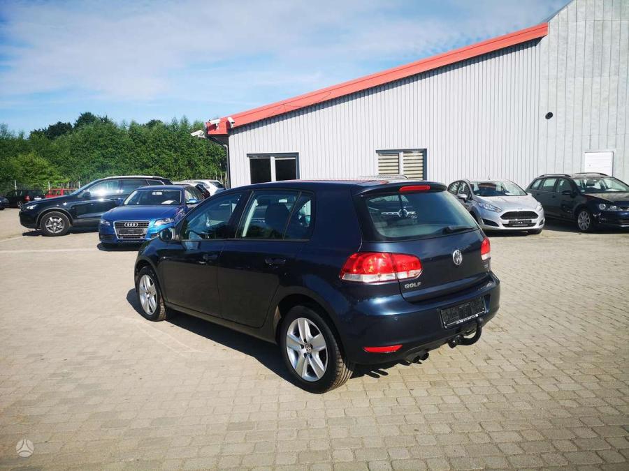 Zils Volkswagen Golf 2010 Radviliškis, ar dzinēja tilpumu 1.39 L un nobraukumu 209 tūkst. km par 4550 €, foto 4 vietnē AUTOMOTO.COM.LV