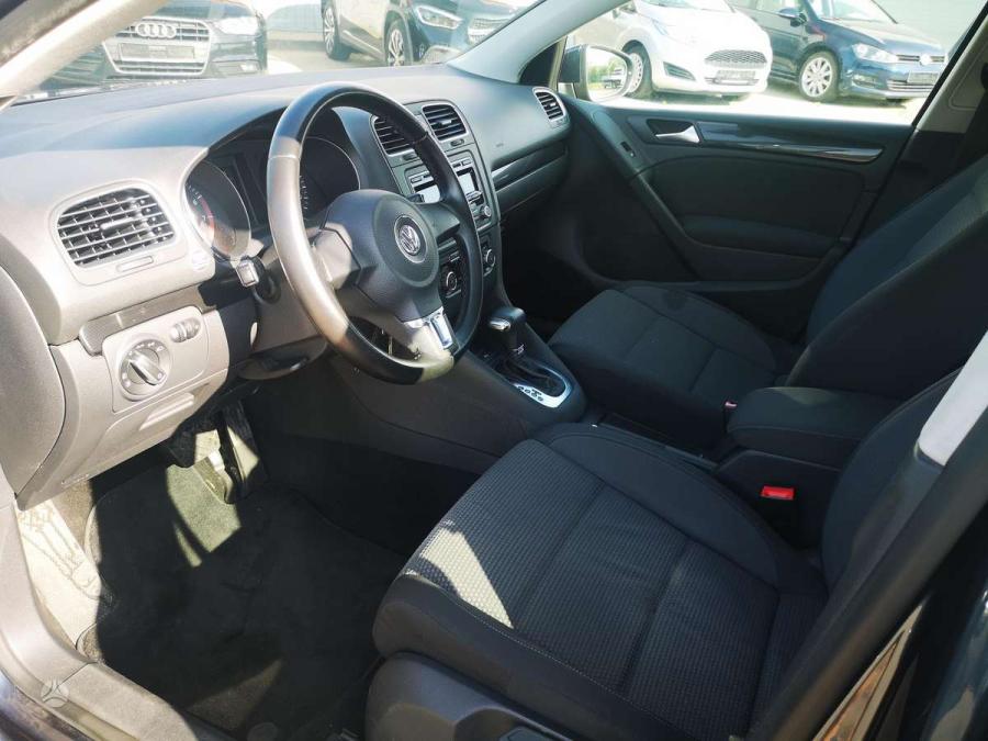 Zils Volkswagen Golf 2010 Radviliškis, ar dzinēja tilpumu 1.39 L un nobraukumu 209 tūkst. km par 4550 €, foto 11 vietnē AUTOMOTO.COM.LV