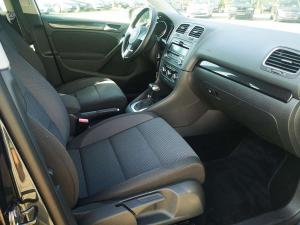 Zils Volkswagen Golf 2010 Radviliškis, ar dzinēja tilpumu 1.39 L un nobraukumu 209 tūkst. km par 4550 €, foto 14 vietnē AUTOMOTO.COM.LV