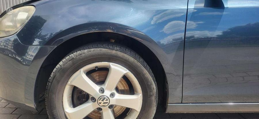 Zils Volkswagen Golf 2010 Panevēža, ar dzinēja tilpumu 1.80 L un nobraukumu 158 tūkst. km par 2100 €, foto 6 vietnē AUTOMOTO.COM.LV