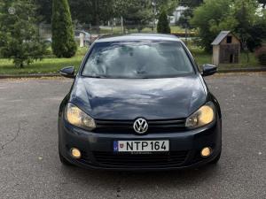 Blue Volkswagen Golf 2010 in Alytus, with an engine capacity of 1.60 L and mileage of 340 thousand km for 2699 €, photo 7 on AUTOMOTO.COM.LV