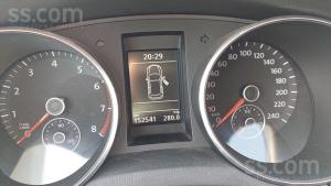 Zils Volkswagen Golf 2010 Tukums, ar dzinēja tilpumu 1.20 L un nobraukumu 153 tūkst. km par 2800 €, foto 7 vietnē AUTOMOTO.COM.LV