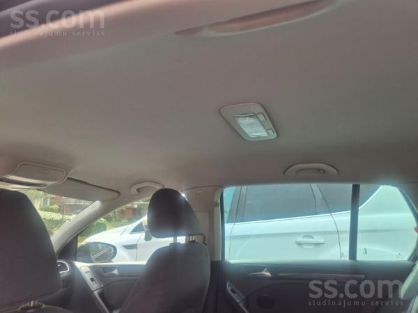 Фольксваген Гольф 2010 в Даугавпилс на AUTOMOTO.COM.LV Синий Фольксваген Гольф 2010 в Даугавпилс, объемом двигателя 2.00 л и пробегом 236 тыс. км за 4300 €, фото 7 на AUTOMOTO.COM.LV