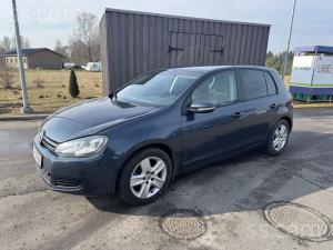 Volkswagen Golf 2010 Rīga vietnē Zils Volkswagen Golf 2010 Rīga, ar dzinēja tilpumu 1.40 L un nobraukumu 244 tūkst. km par 2950 €, foto 1 vietnē AUTOMOTO.COM.LV