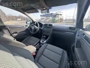 Zils Volkswagen Golf 2010 Rīga, ar dzinēja tilpumu 1.40 L un nobraukumu 244 tūkst. km par 2950 €, foto 10 vietnē AUTOMOTO.COM.LV