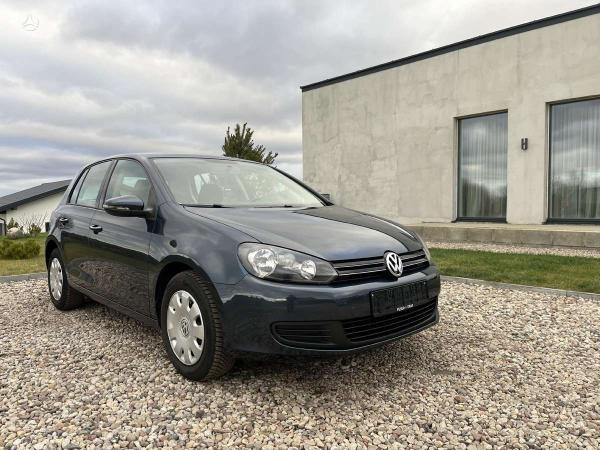 Zils Volkswagen Golf 2011 Alīta, ar dzinēja tilpumu 1.40 L un nobraukumu 160 tūkst. km par 4250 €, foto 2 vietnē AUTOMOTO.COM.LV