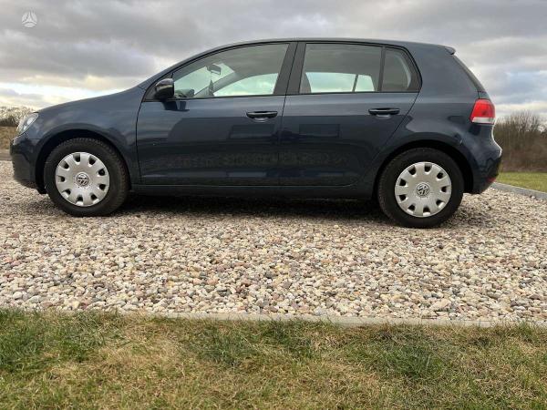 Zils Volkswagen Golf 2011 Alīta, ar dzinēja tilpumu 1.40 L un nobraukumu 160 tūkst. km par 4250 €, foto 8 vietnē AUTOMOTO.COM.LV