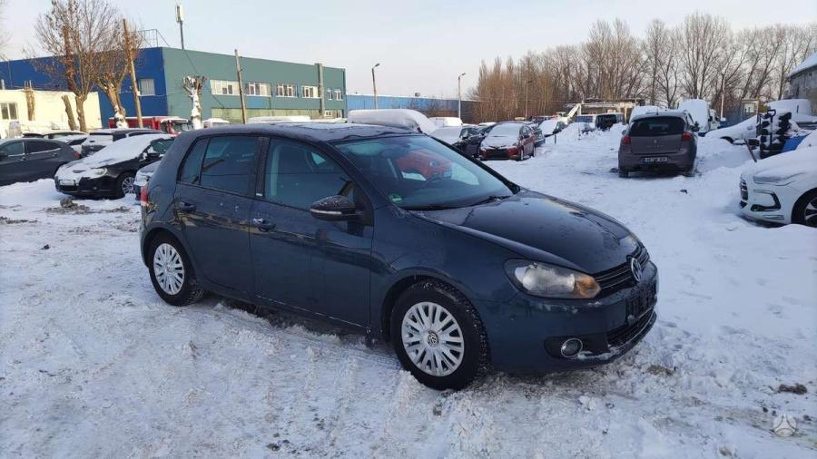 Zils Volkswagen Golf 2011 Klaipėda, ar dzinēja tilpumu 1.39 L un nobraukumu 214 tūkst. km par 4650 €, foto 1 vietnē AUTOMOTO.COM.LV