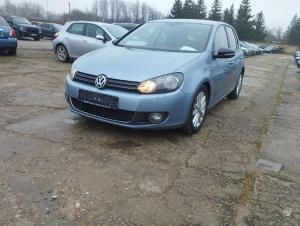 Blue Volkswagen Golf 2011 in Utena, with an engine capacity of 1.60 L and mileage of 288 thousand km for 3999 €, photo 2 on AUTOMOTO.COM.LV