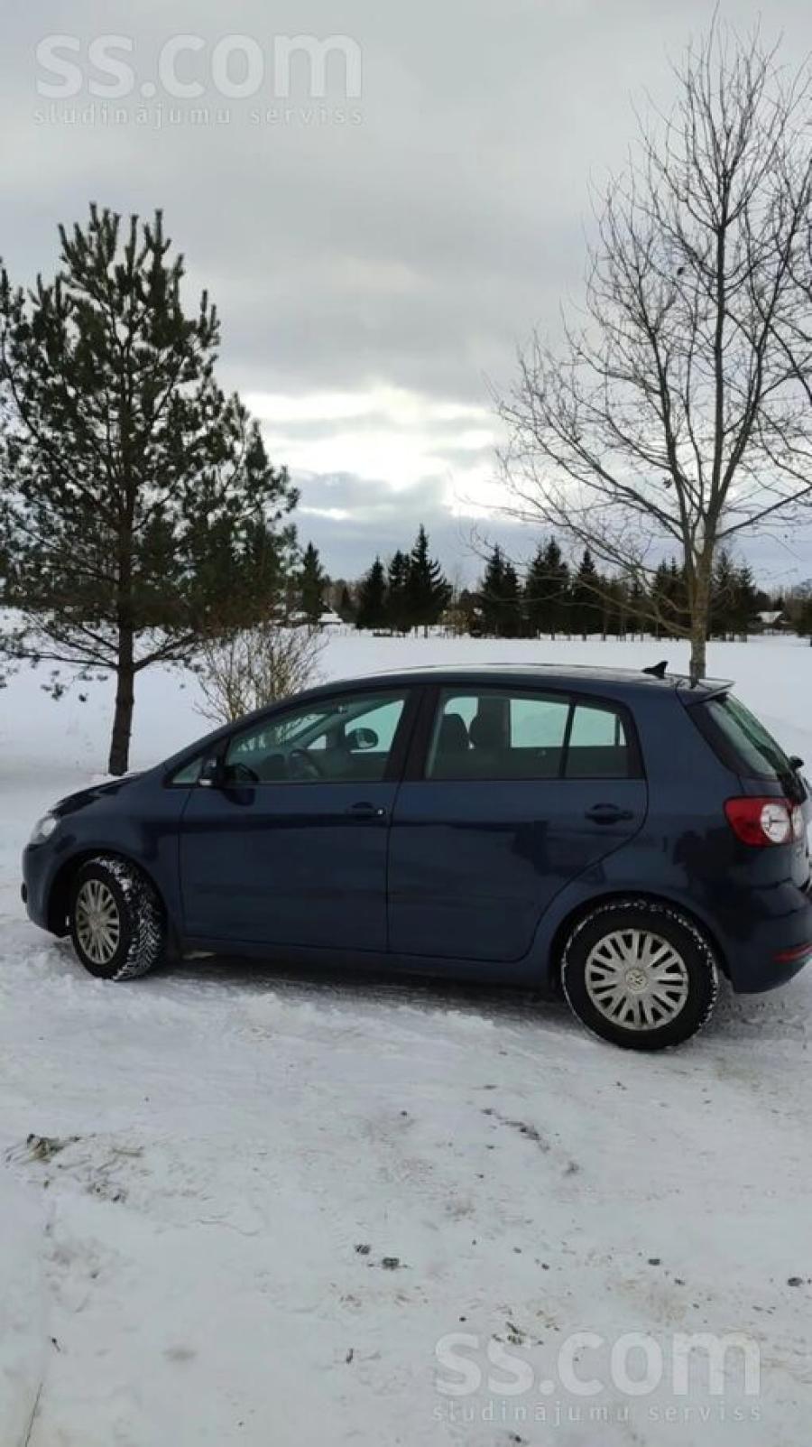 Blue Volkswagen Golf 2011 in Madona, with an engine capacity of 1.60 L and mileage of 201 thousand km for 5500 €, photo 4 on AUTOMOTO.COM.LV