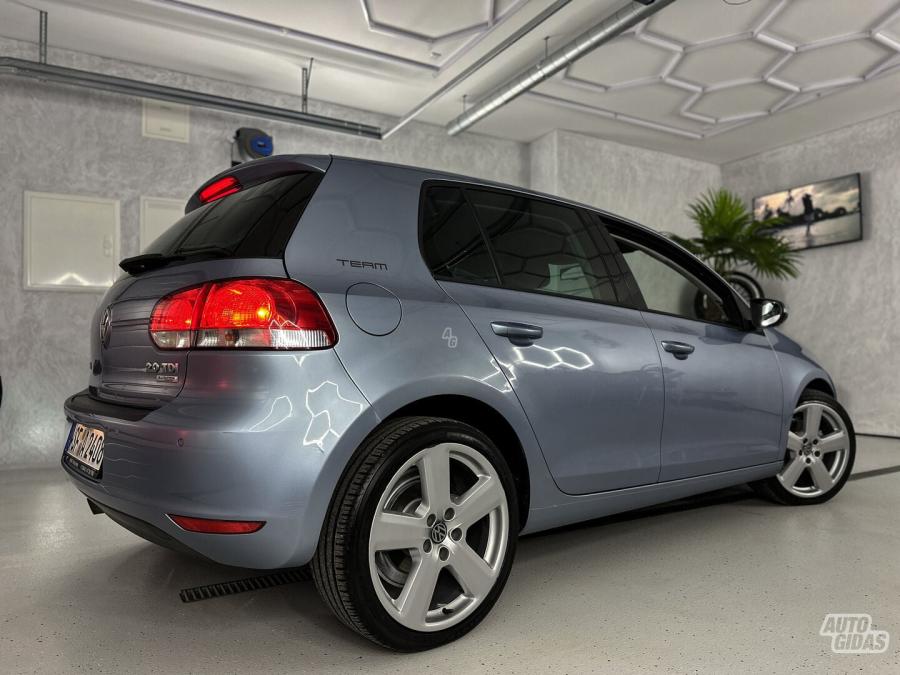 Blue Volkswagen Golf 2011 in Kaunas, with an engine capacity of 2.00 L and mileage of 279 thousand km for 4550 €, photo 5 on AUTOMOTO.COM.LV