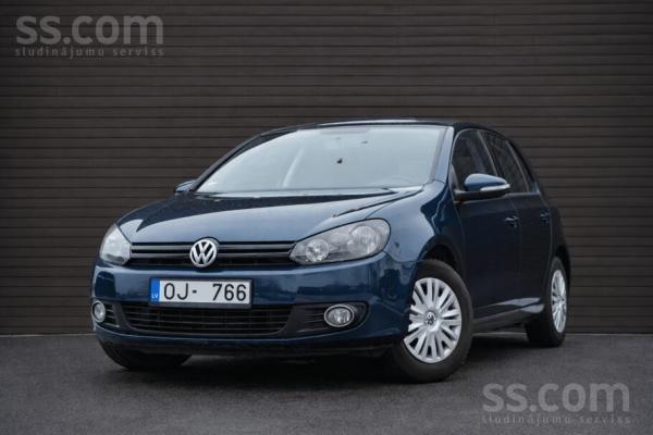 Zils Volkswagen Golf 2011 Rīga, ar dzinēja tilpumu 1.60 L un nobraukumu 244 tūkst. km par 5490 €, foto 1 vietnē AUTOMOTO.COM.LV